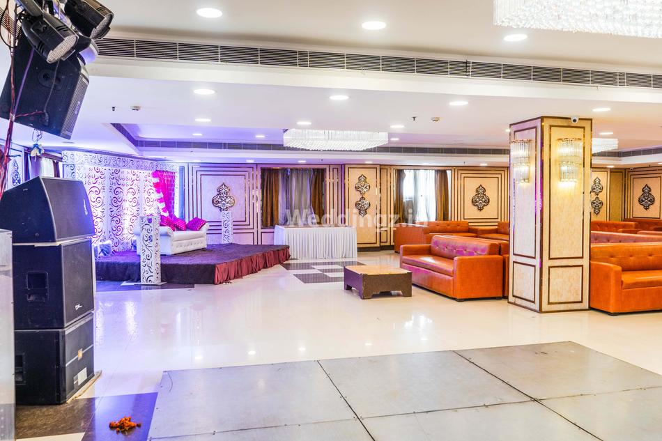 Silver Grand Banquet Subhash Nagar, Delhi | Banquet Hall | WeddingZ.in