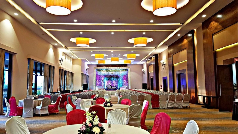 Top 5 affordable banquet halls in Ahmedabad that look sophisticated and ...