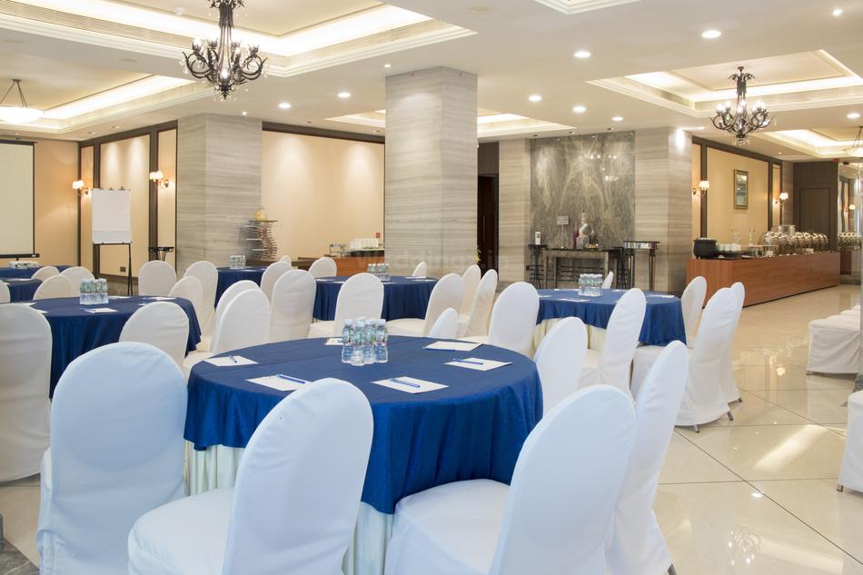 Sunville Banquets and Conference Worli, Mumbai | Banquet Hall | WeddingZ.in