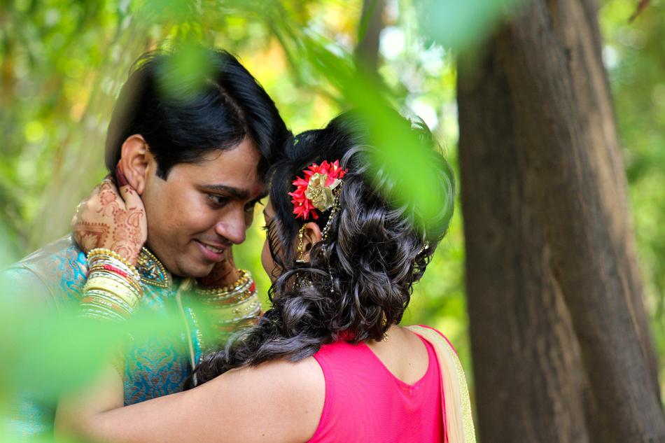 Naitik Mathukiya, Wedding photographer in Udhna, Surat | WeddingZ