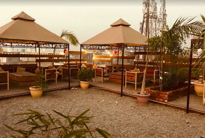 D' Wood Cafe Greater Noida, Noida | Banquet Terrace | WeddingZ.in