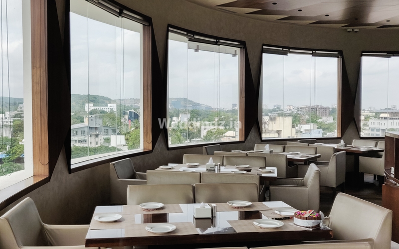 360 Degree Revolving Restaurant And Bar Deccan Gymkhana, Pune | Banquet ...