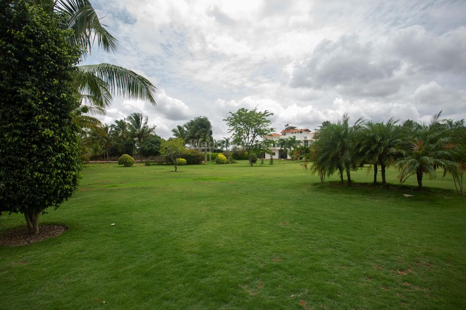 Heera Farm Yelahanka, Bangalore | Banquet Hall | Wedding Lawn | WeddingZ.in
