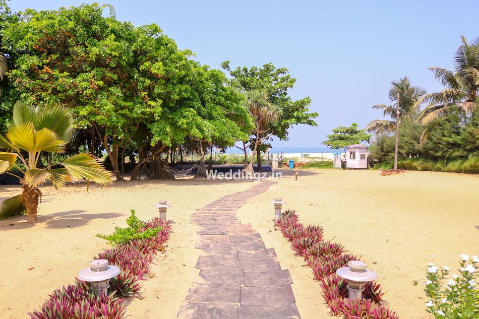 Royal Orchid Beach Resort & Spa Utorda, Goa | Banquet Hall | Wedding ...