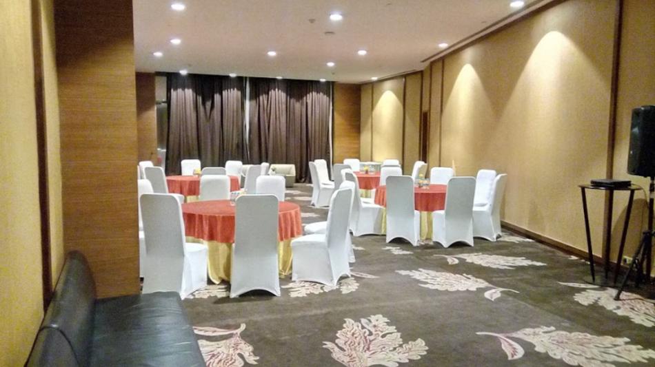 Radisson Blu Dwarka, Delhi | Banquet Hall | 5 Star Wedding Hotel ...