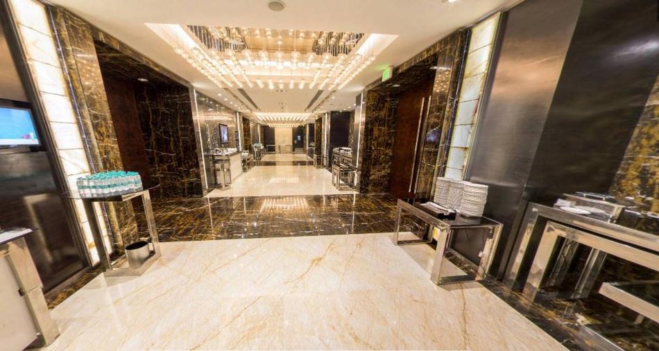Radisson Blu Plaza Mahipalpur, Delhi | Banquet Hall | Wedding Lawn ...