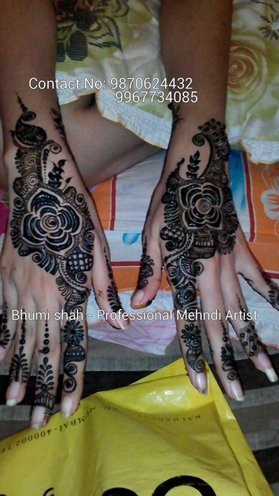 Red Mehndi Moments, Bridal Mehndi Artist in Grant Road, Mumbai | WeddingZ
