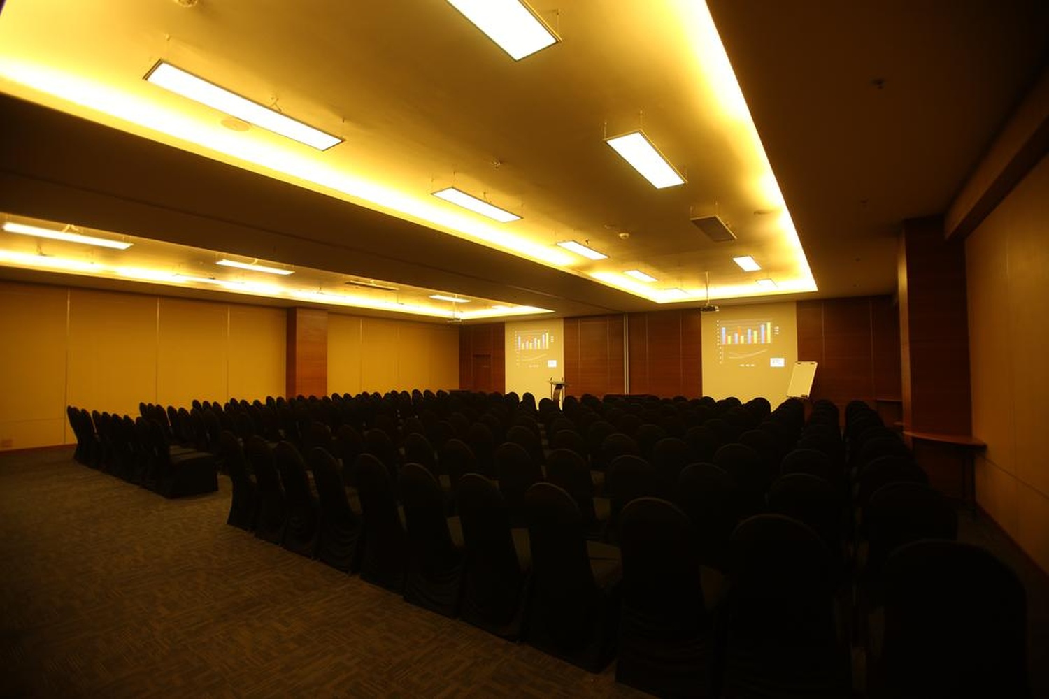 Keys Hotel Pimpri, Pune | Banquet Hall | Wedding Hotel | WeddingZ.in