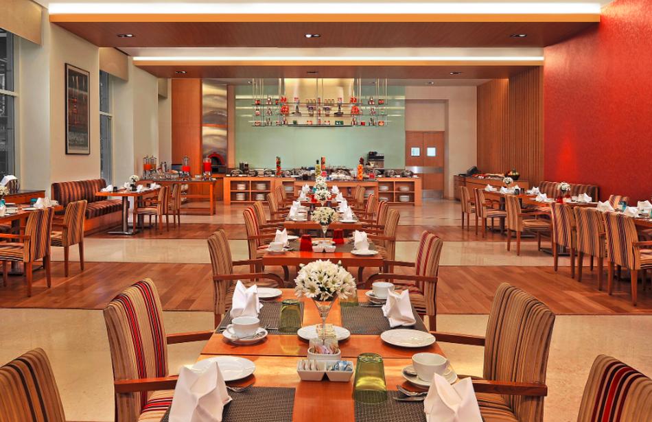 Four Points By Sheraton Nagar Road, Pune | Banquet Hall | Wedding Hotel ...