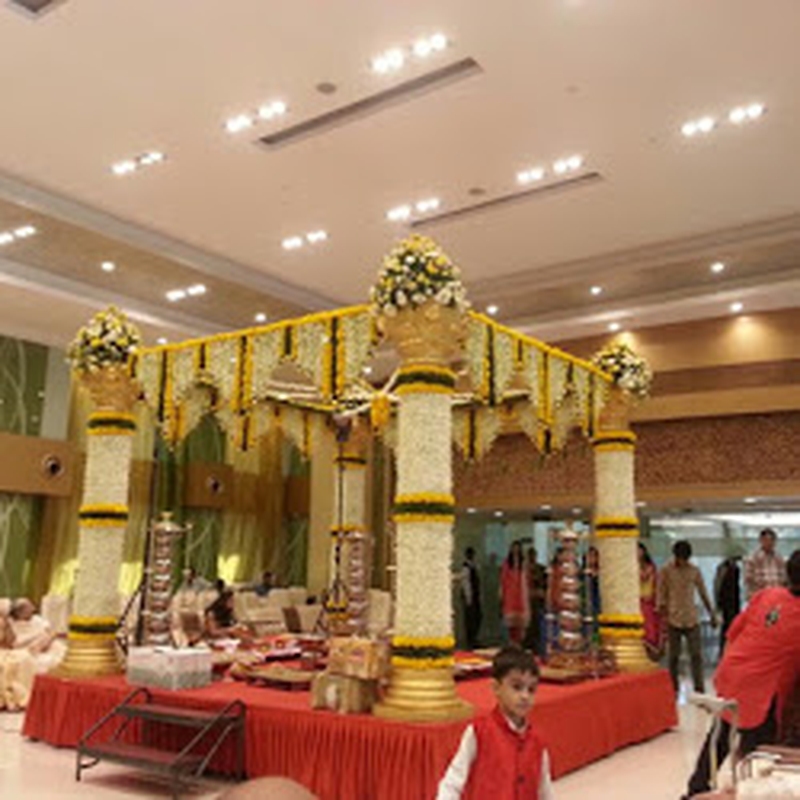 Jalaram Hall Juhu, Mumbai | Banquet Hall | WeddingZ.in