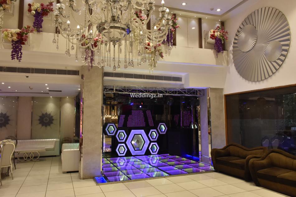 Grand Milan Banquets (Wave Cinema Complex) Kaushambi, Ghaziabad ...
