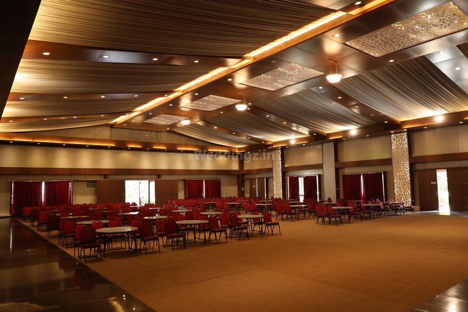 Royal Orchid Resort and Convention Centre Yelahanka, Bangalore ...
