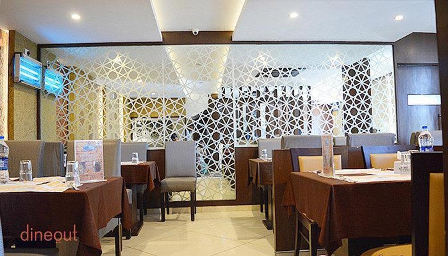 Savoury Sea Shell Restaurant And Banquet Hall Velachery, Chennai ...