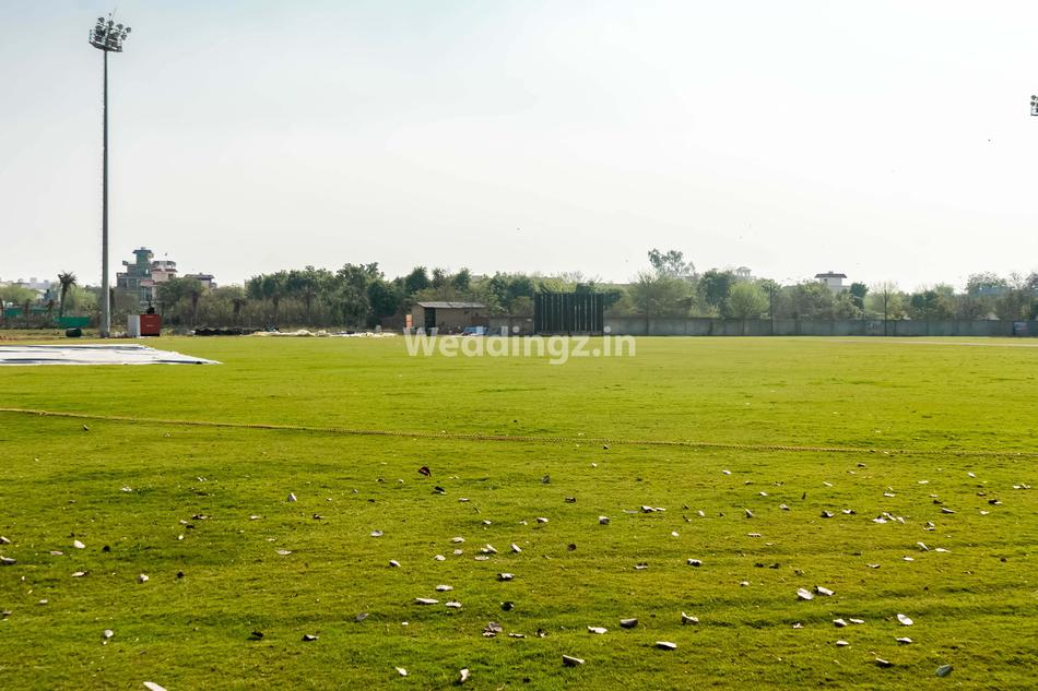Backyard Sports Club Sector 60, Gurugram | Wedding Lawn | WeddingZ.in