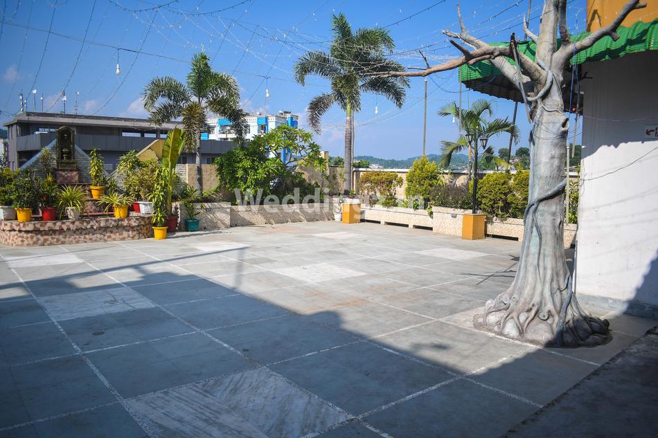 Hotel Parnil Palace Zoo Road, Guwahati | Banquet Hall | Wedding Hotel ...