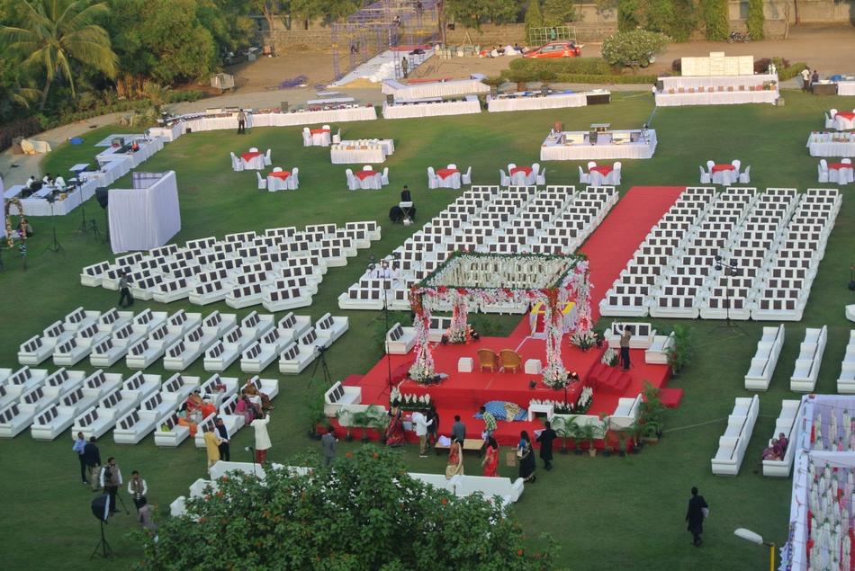 Seasons Hotel Kalavad Road, Rajkot | Banquet Hall | Wedding Lawn ...