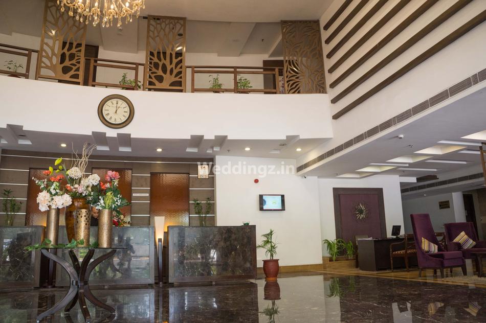 Velvet Clarks Exotica Zirakpur, Chandigarh | Banquet Hall | Wedding ...