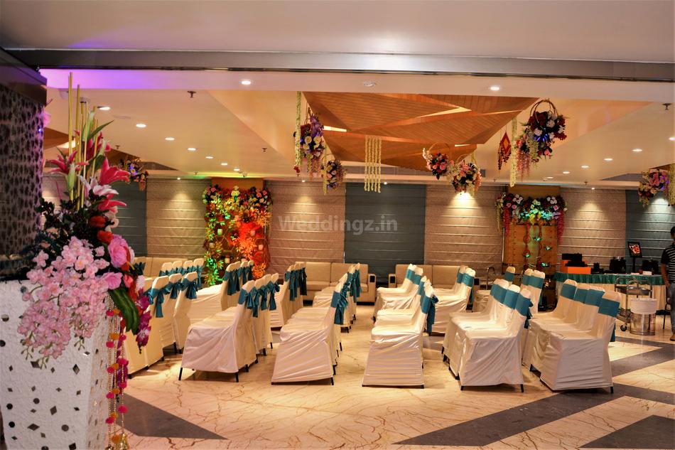 Balajee Banquets Baguiati, Kolkata | Banquet Hall | WeddingZ.in