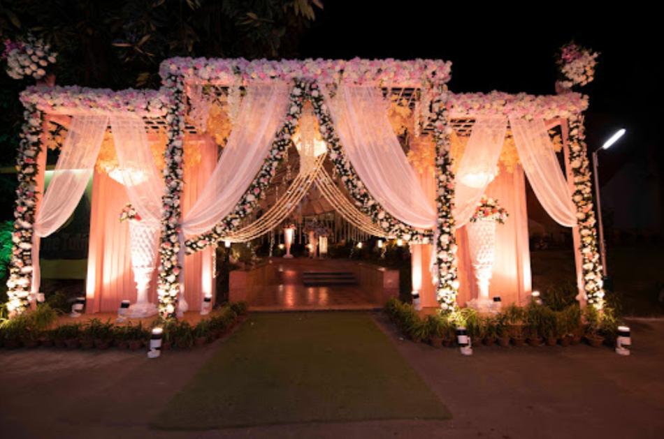PC Chandra Garden EM Bypass, Kolkata | Banquet Hall | Wedding Lawn ...