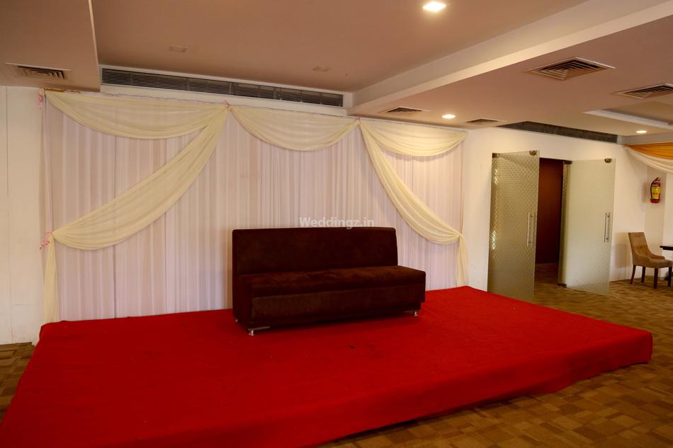 Silver Coin Banquet Hall Thane West, Mumbai | Banquet Hall | WeddingZ.in