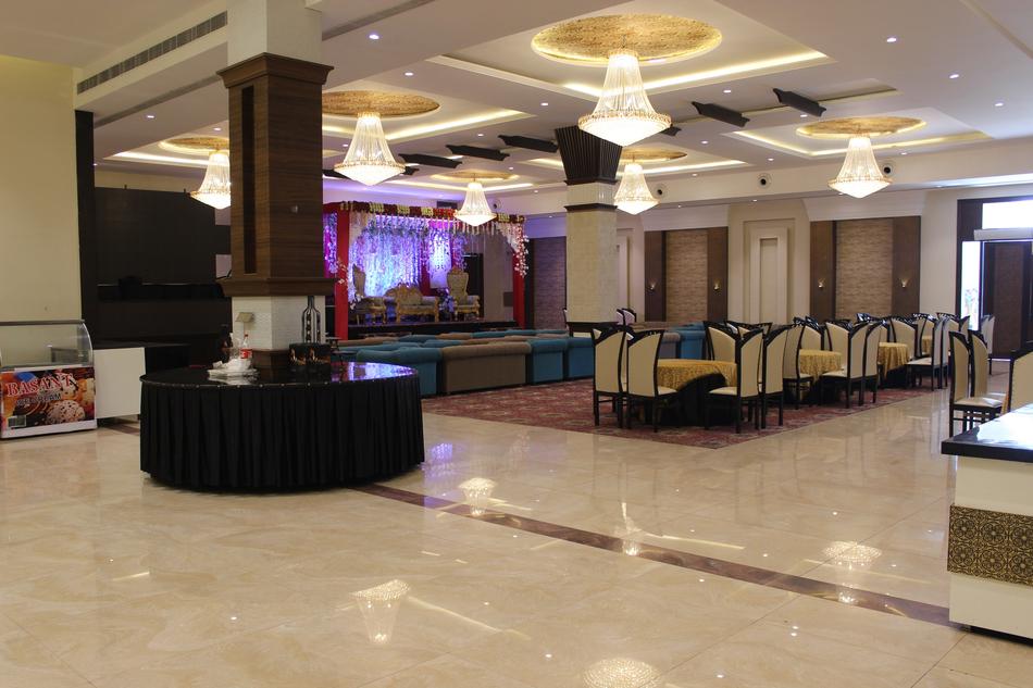 Royal Maple Pakhowal Road, Ludhiana | Banquet Hall | Wedding Lawn ...