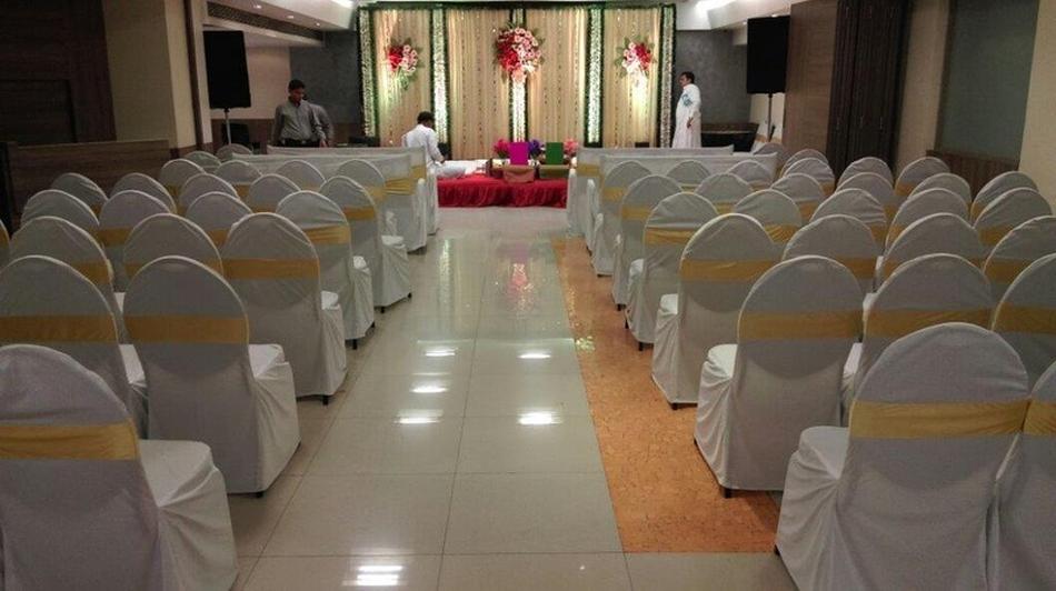 The Acres Club Chembur, Mumbai | Banquet Hall | Wedding Lawn | WeddingZ.in