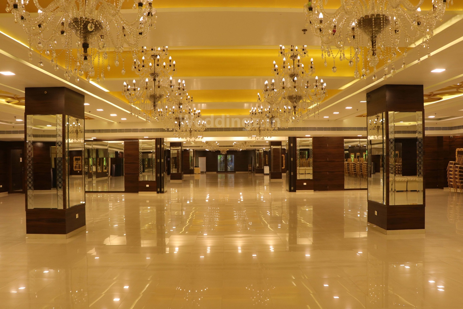 Ballroom Palazzo Kalyan, Mumbai | Banquet Hall | WeddingZ.in