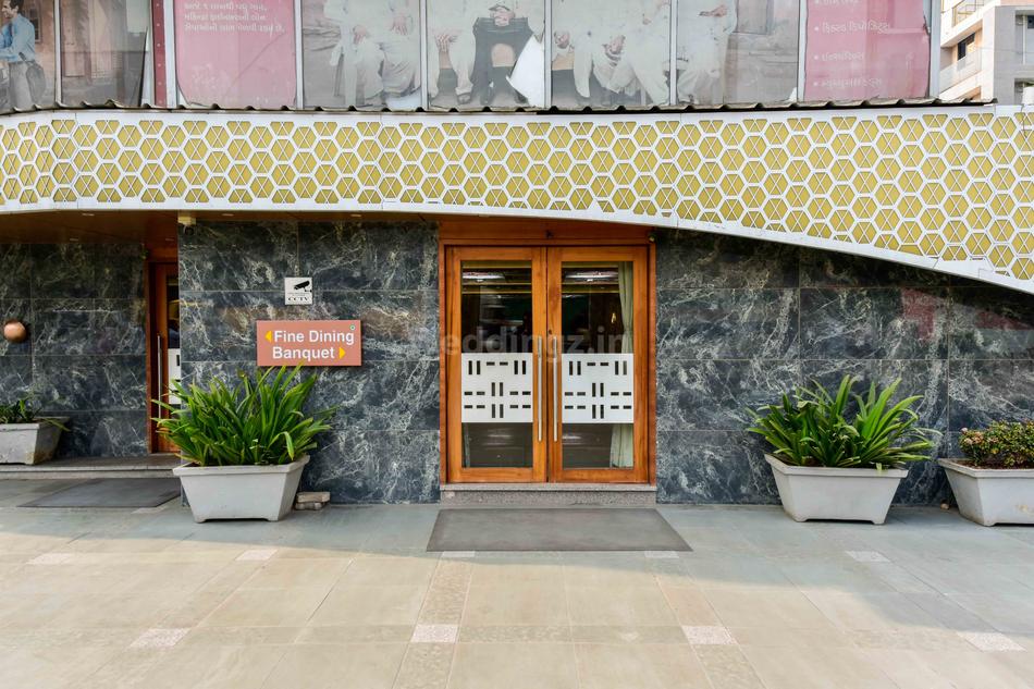 Ashray The Restaurant and Banquet S G Highway, Ahmedabad | Banquet Hall ...