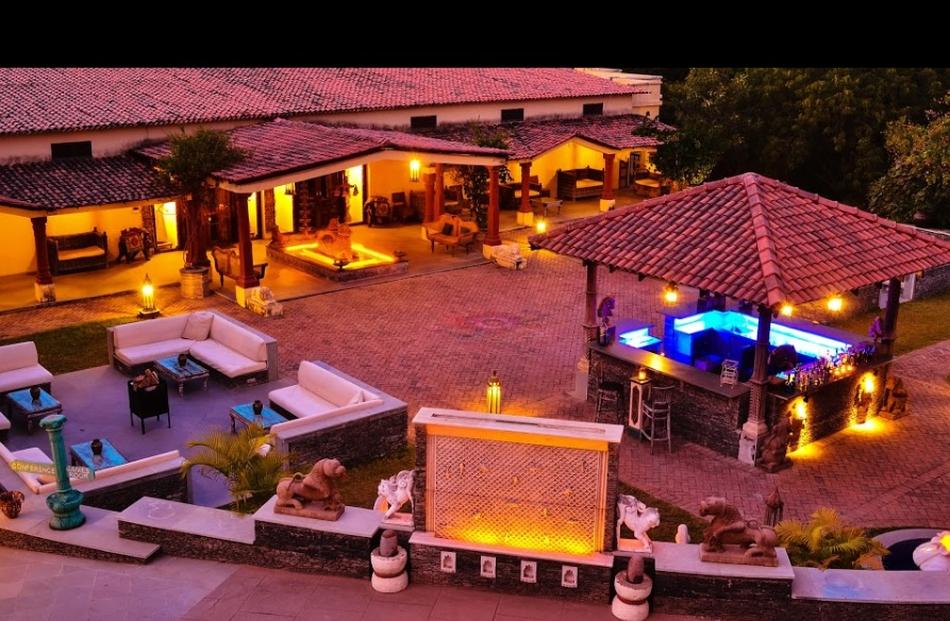 The Royal Retreat Resort and Spa Badi Lake Road, Udaipur | Banquet Hall ...