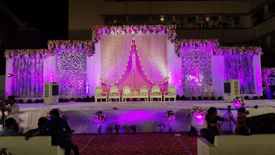 Khalsa Banquet Hall Matunga, Mumbai | Banquet Hall | WeddingZ.in
