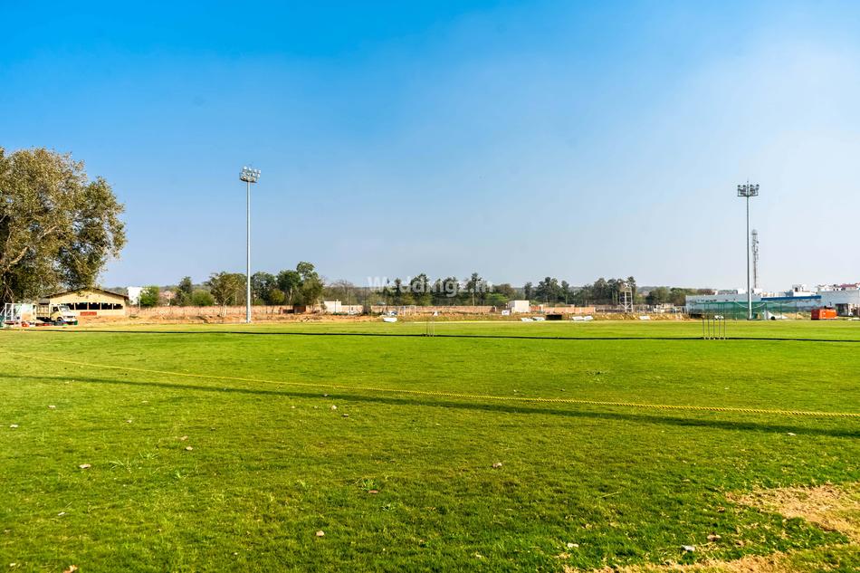 Backyard Sports Club Sector 60, Gurugram | Wedding Lawn | WeddingZ.in