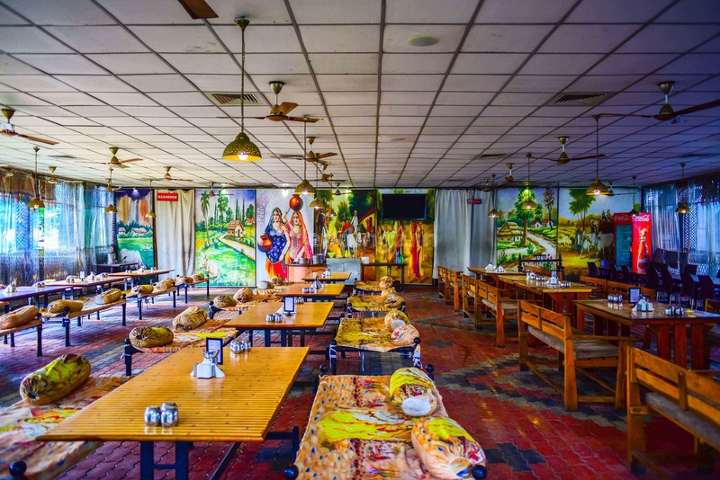 Gamthi Restaurant Kamrej, Surat | Banquet Hall | Wedding Lawn | WeddingZ.in