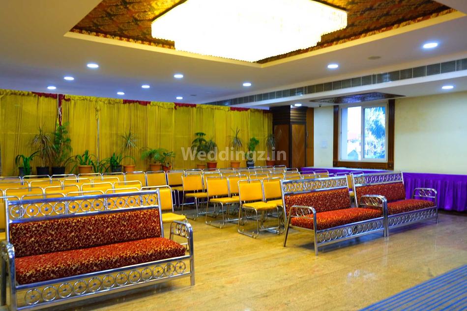 MNR Function Hall Tolichowki, Hyderabad | Banquet Hall | WeddingZ.in