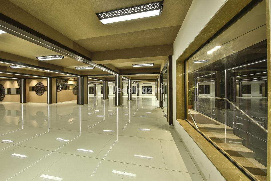 The Grand Gayatri Subhanpura, Baroda | Banquet Hall | WeddingZ.in