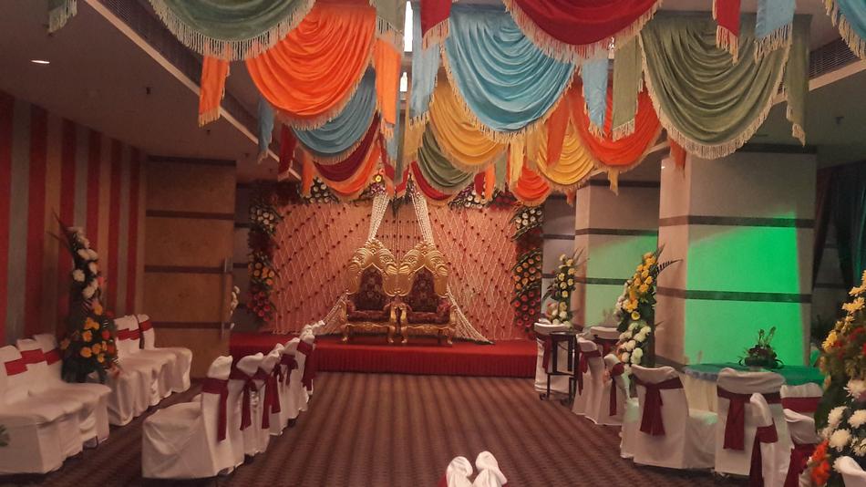 The Peerless Inn Jawaharlal Nehru Road, Kolkata | Banquet Hall ...