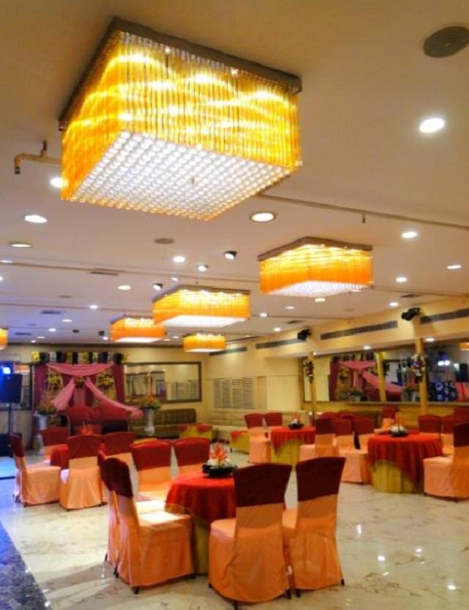 The Mohan's Ashok Vihar, Delhi | Banquet Hall | WeddingZ.in