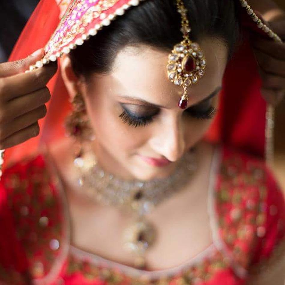 Maya R Mehta, Bridal Makeup Artist in Andheri East, Mumbai | WeddingZ