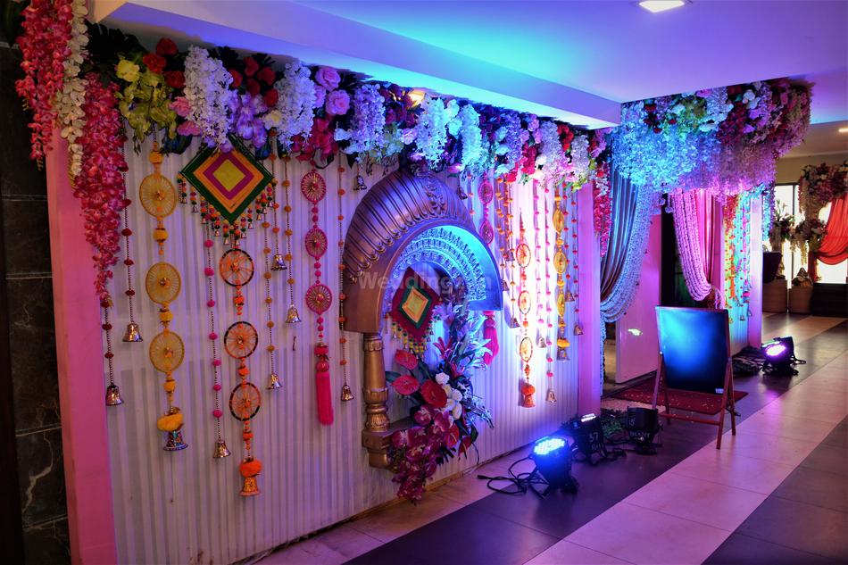 Balajee Banquets Baguiati, Kolkata | Banquet Hall | WeddingZ.in
