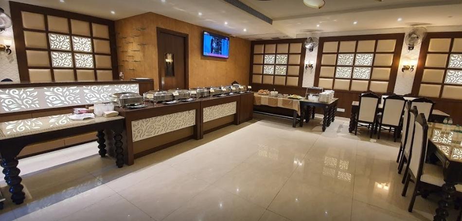 Hotel Makhan Residency Majitha Road, Amritsar | Banquet Hall | Wedding ...