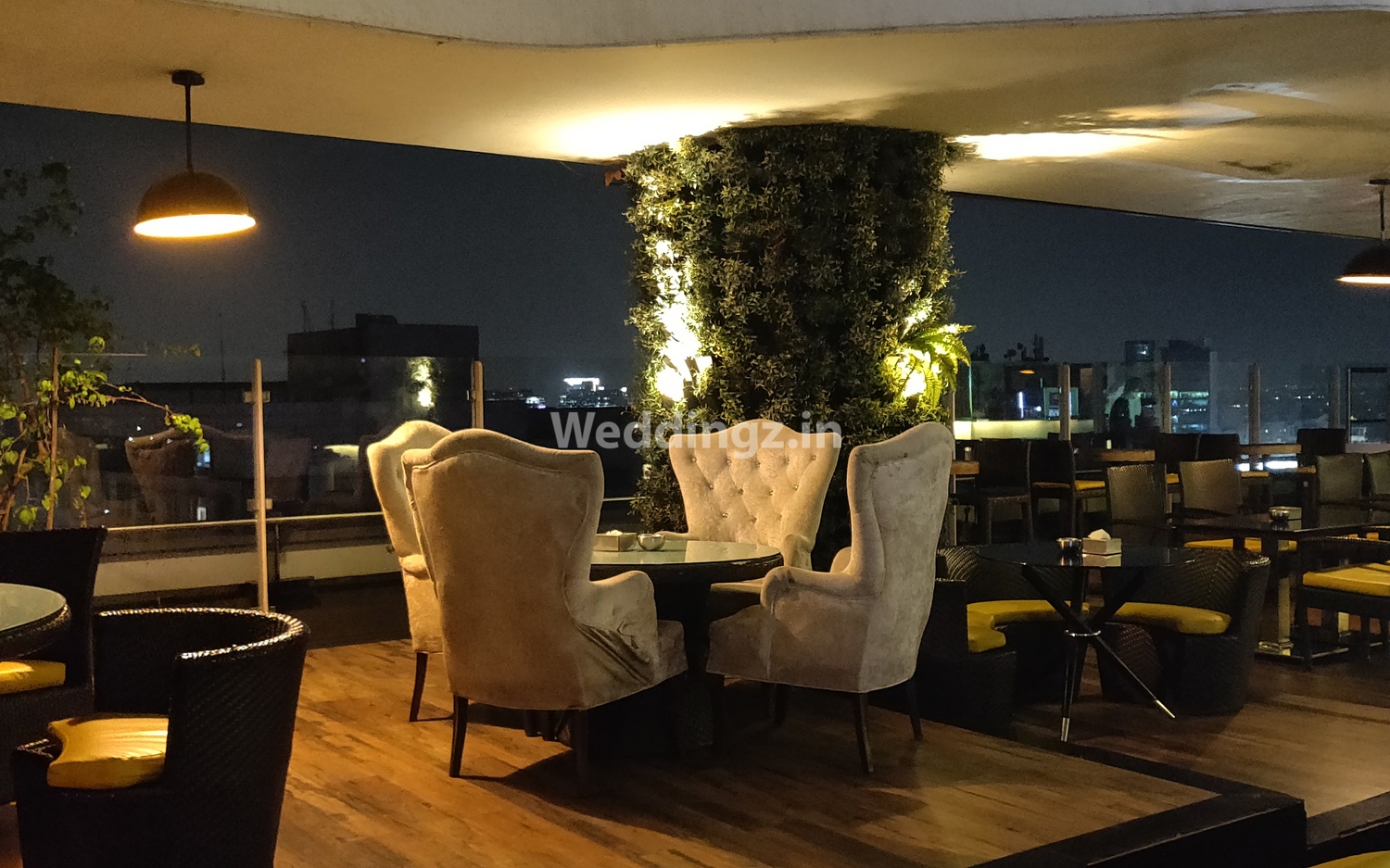 Penthouze Nightlife Koregaon Park, Pune | Banquet Terrace | WeddingZ.in