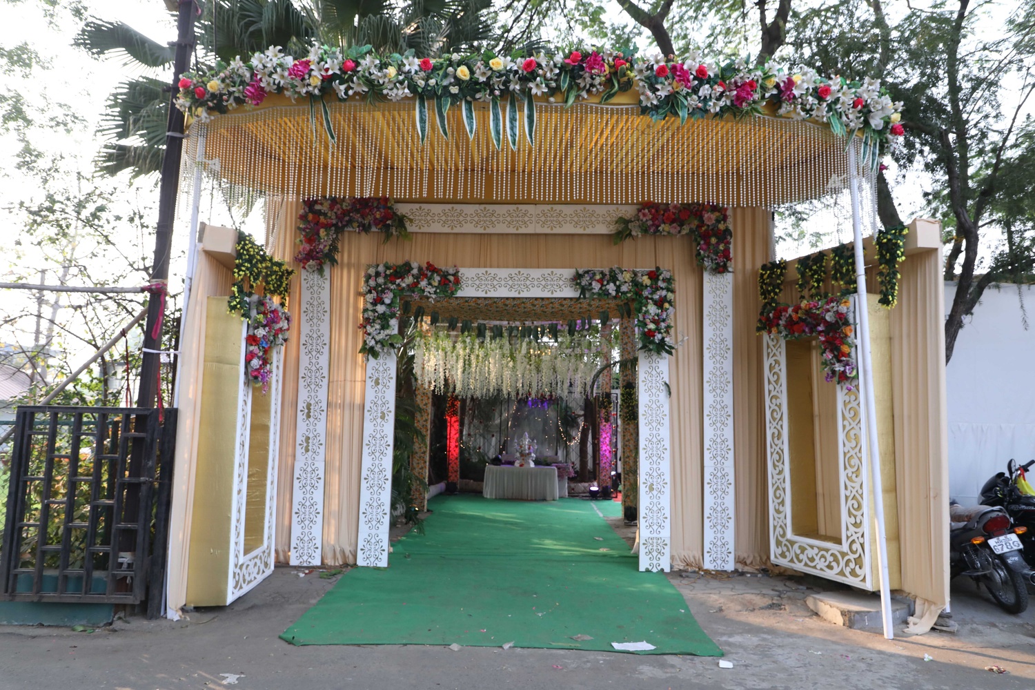 Ladies Club Lawn Civil lines, Nagpur | Wedding Lawn | WeddingZ.in