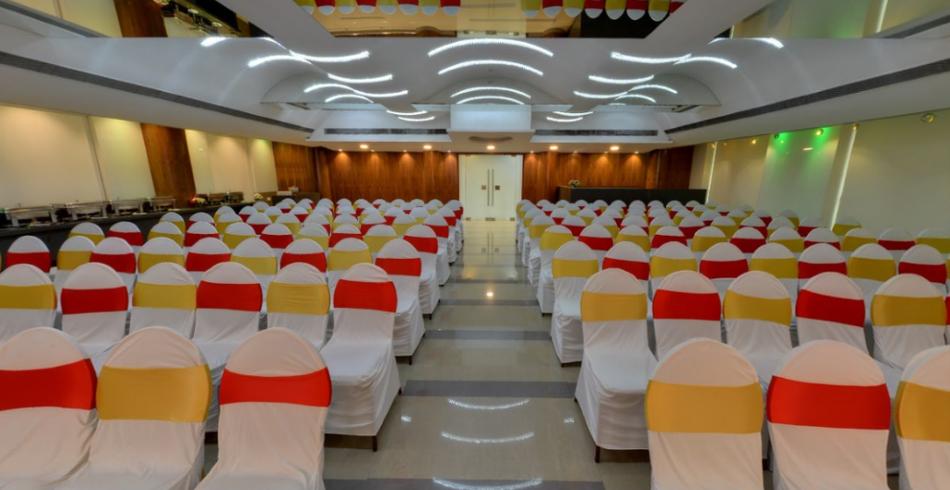 The Acres Club Chembur, Mumbai | Banquet Hall | Wedding Lawn | WeddingZ.in