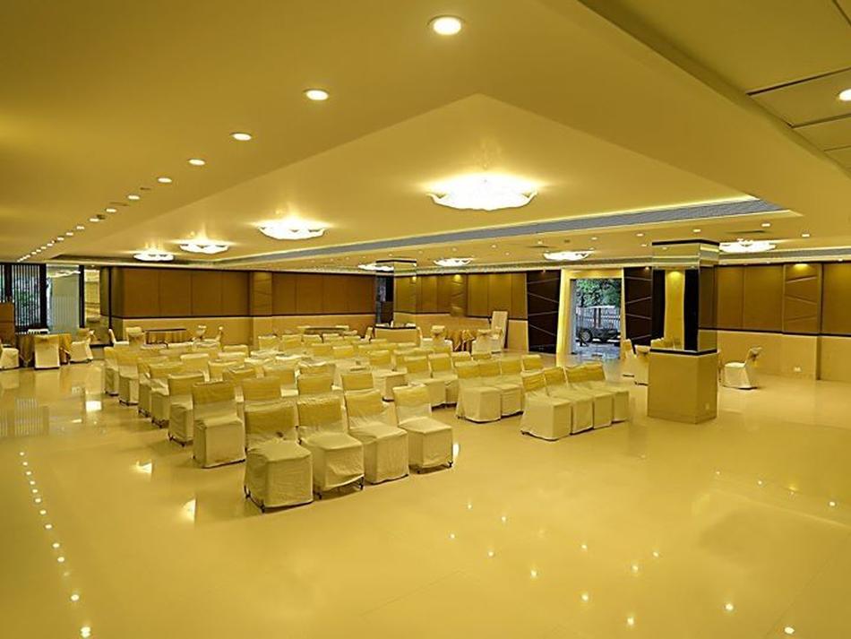 The Thane Club Thane West, Mumbai | Banquet Hall | WeddingZ.in