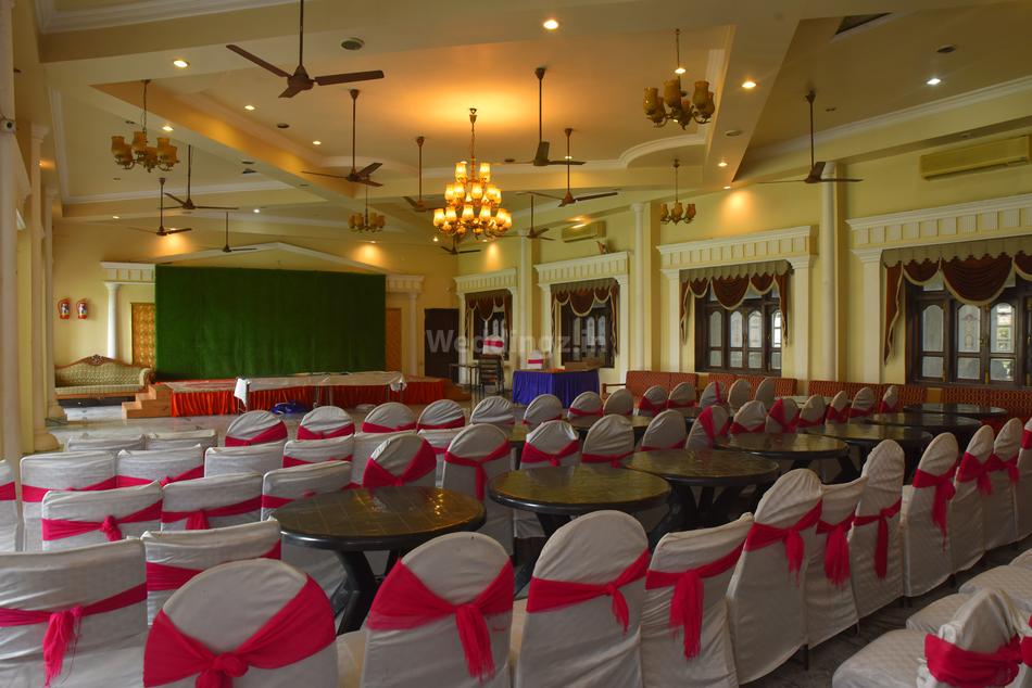Firayalal Banquet Hall Gosaintola, Ranchi | Banquet Hall | Wedding Lawn ...