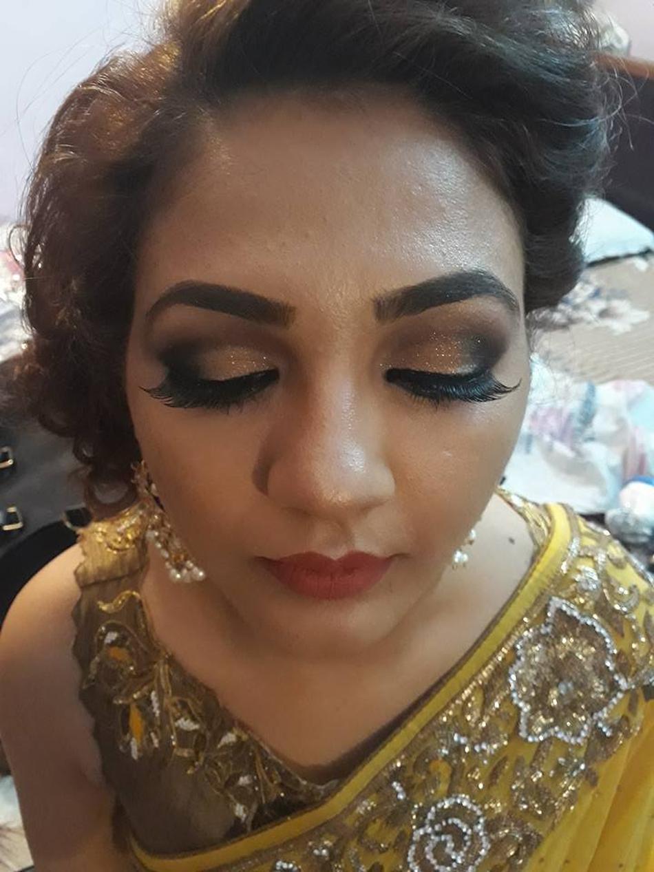 Makeup by Richa Bhalla, Bridal Makeup Artist in Delhi | WeddingZ