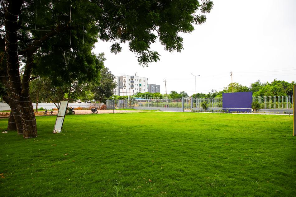 Juggernaut Restaurant And Sports Arena Bhayli, Baroda | Banquet Hall ...