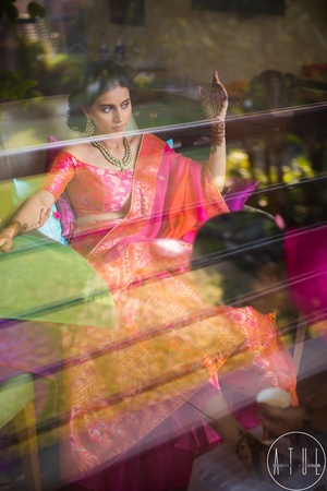 Bridal Mehendi Photos | Bridal Mehendi Pictures | Weddingz