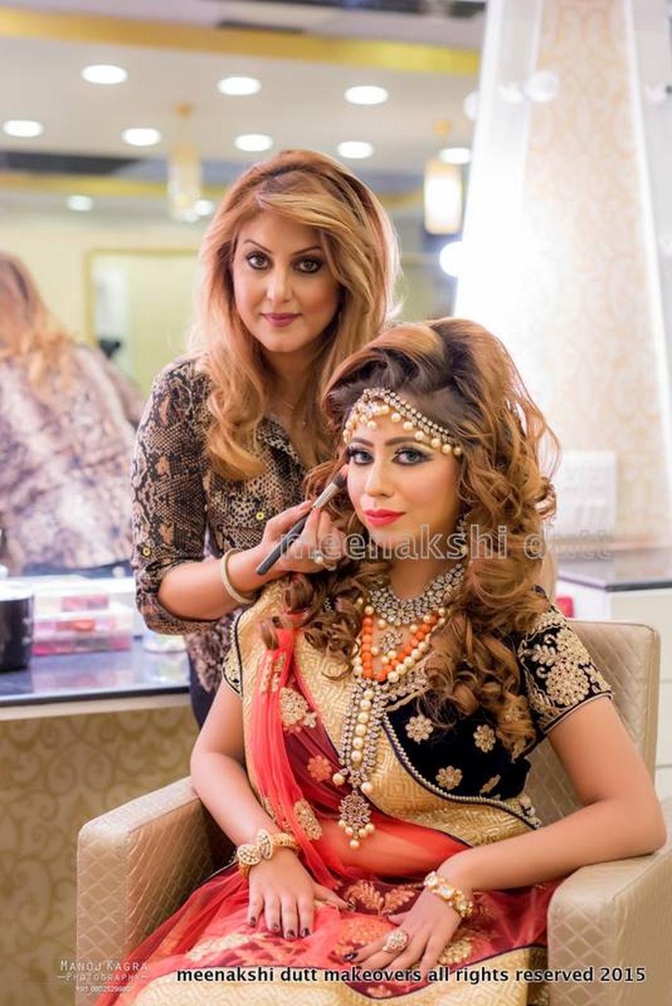 Meenakshi Dutt Makeovers, Bridal Makeup Artist in Delhi | WeddingZ