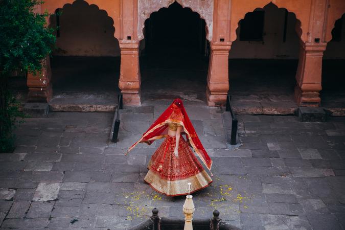 Flyrobe, Mumbai Portfolio | Flyrobe Photos | Weddingz.in