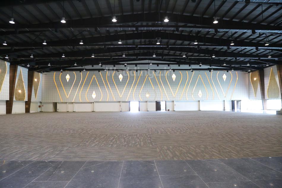 KLCC Conventions Shamshabad, Hyderabad | Banquet Hall | Wedding Lawn ...